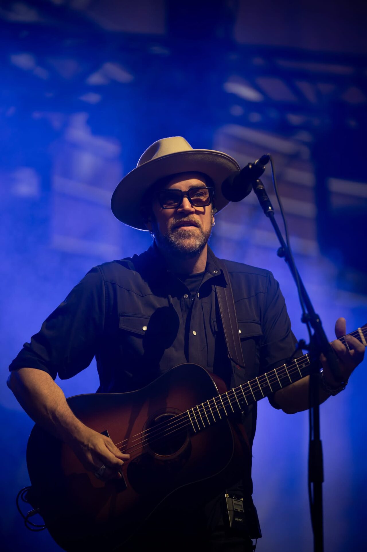 A Holiday Homecoming with Aaron Burdett and Jim Lauderdale: Fundraiser ...